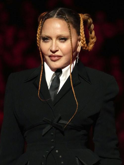 Madonna responde a las críticas sobre su aspecto y dice que ha sido ... Madonna responde a las críticas sobre su aspecto y dice que ha sido ...