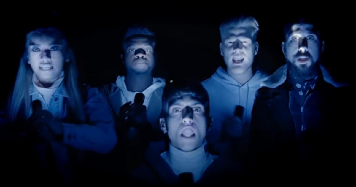 Pentatonix Führt Eine Außerweltliche Interpretation Von Freddie